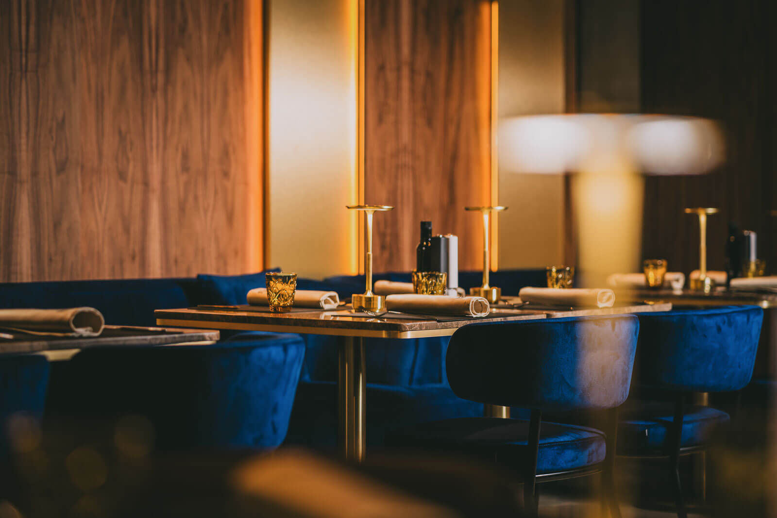 Naslovnica — Level Restaurant